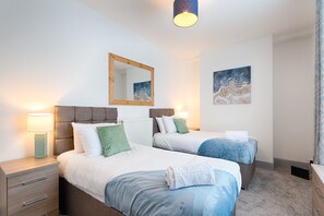 Casa | 4 quartos, Wi-fi grátis 