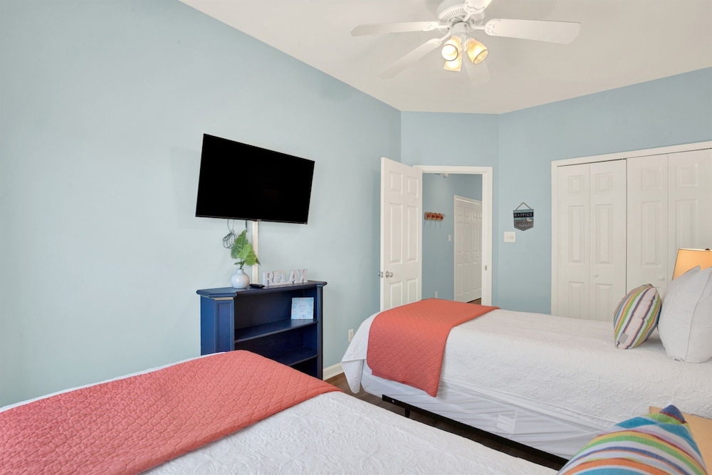 Sandy Feet Retreat 2bd/2ba Condo 500ft From Beach - Tybee Island
