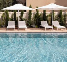 Piscina exterior sazonal
