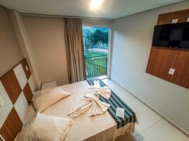 Apartamento conforto, 1 cama de casal, acessível | Wi-Fi de cortesia, roupa de cama