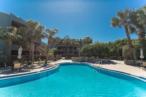 Condo, várias camas (HIBISCUS E204 [2/2] FREE ACTIVITIES! ) | Piscina | Piscina externa, piscina aquecida