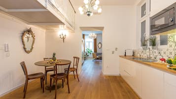 Apartamento superluxo, 1 quarto (Tromostovje II In Heart Of Ljubljana)
