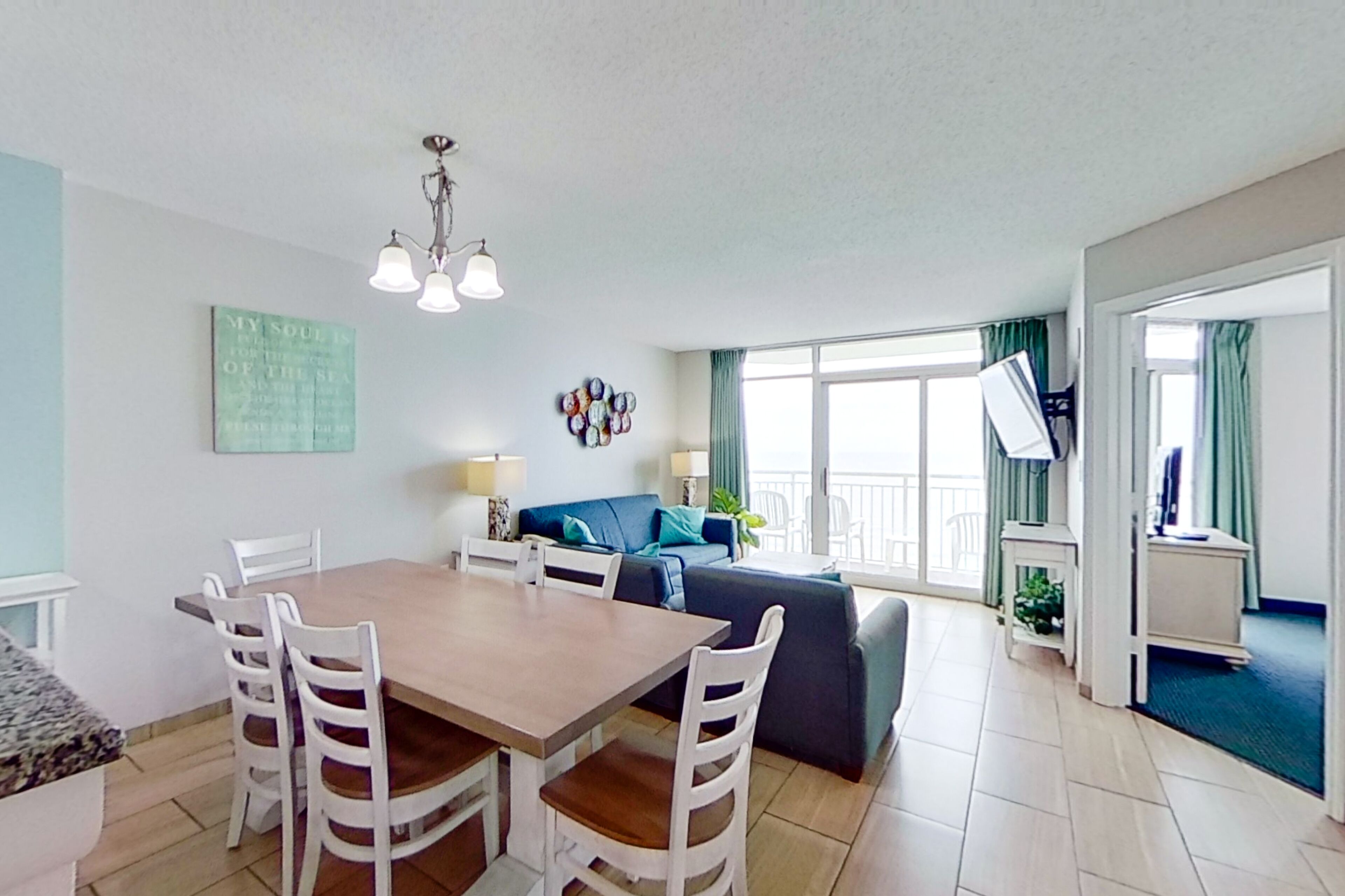 10th Floor Oceanfront Condo W/ Wifi, Central Ac, Shared Hot Tub, Shared Pool - North Myrtle Beach, SC