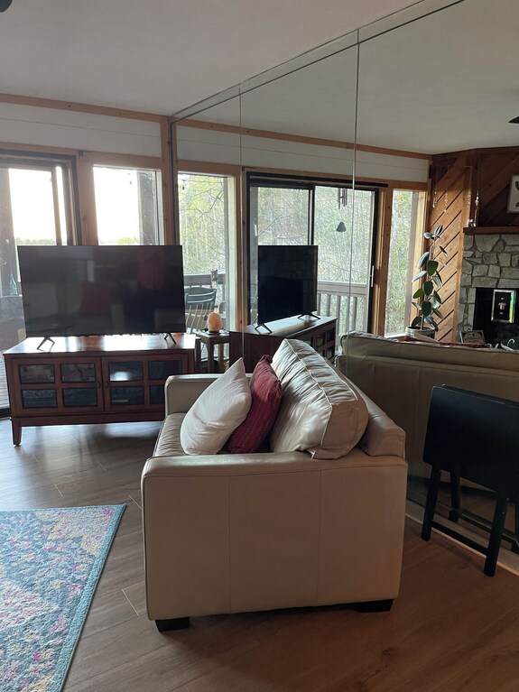 Wow! Condo Directly Overlooking Toxaway Falls!! - Lake Jocassee