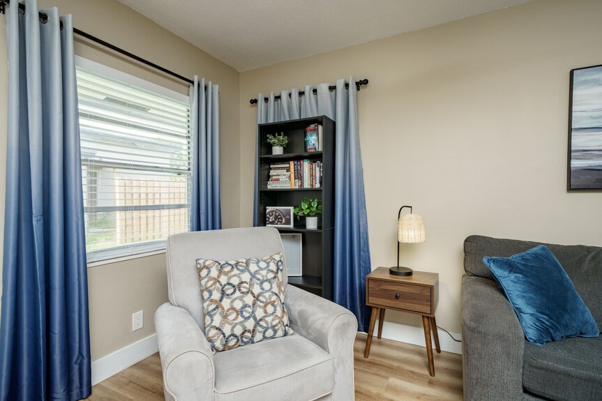 2 Br | Perfect For Long Term Stays | 2 Miles To Beach - Pompano Beach, FL