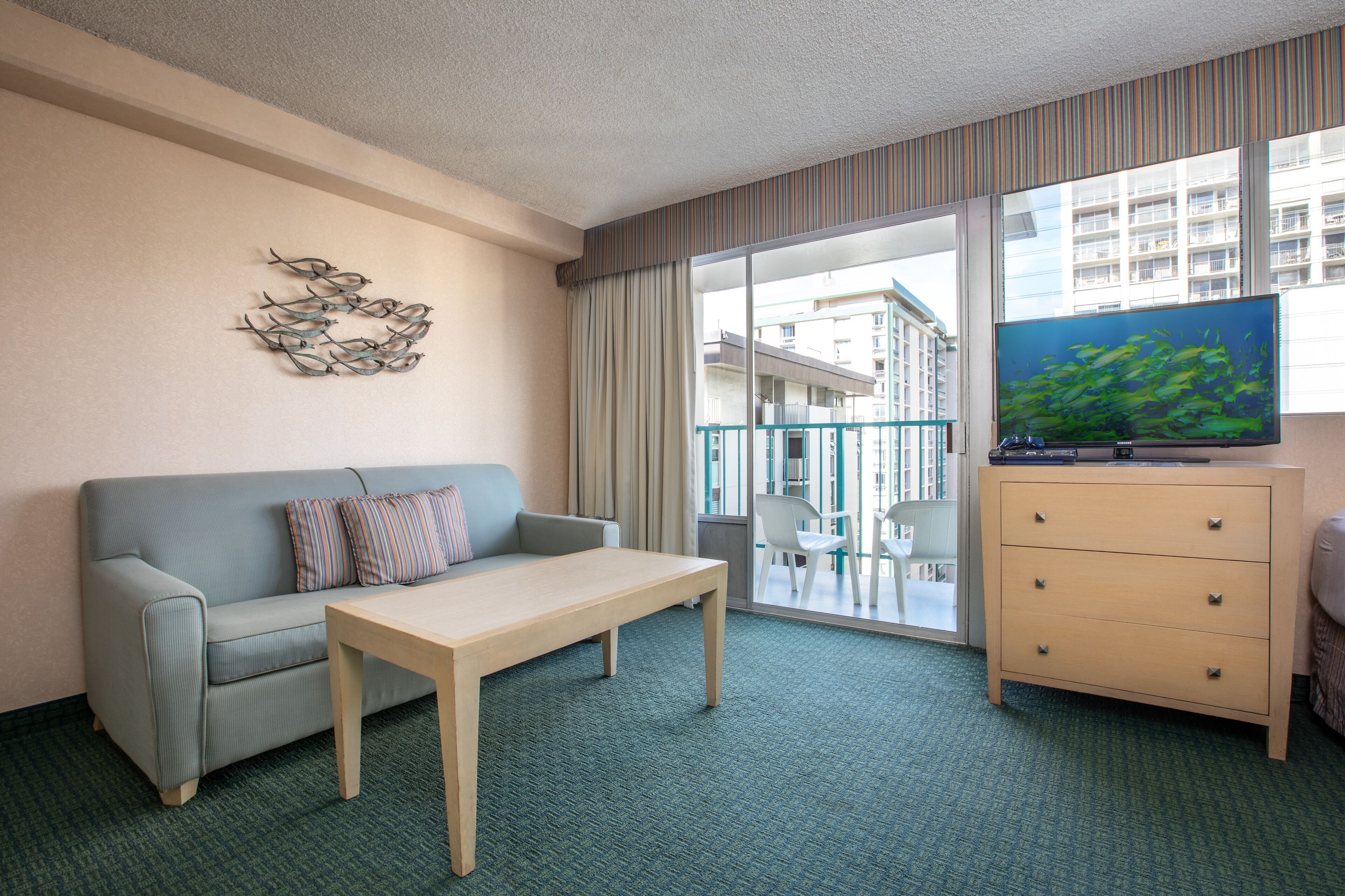 Aqua Aloha Surf Waikiki 1005 Deluxe Studio With Lanai And Partial City Views - Kaalawai Beach, HI