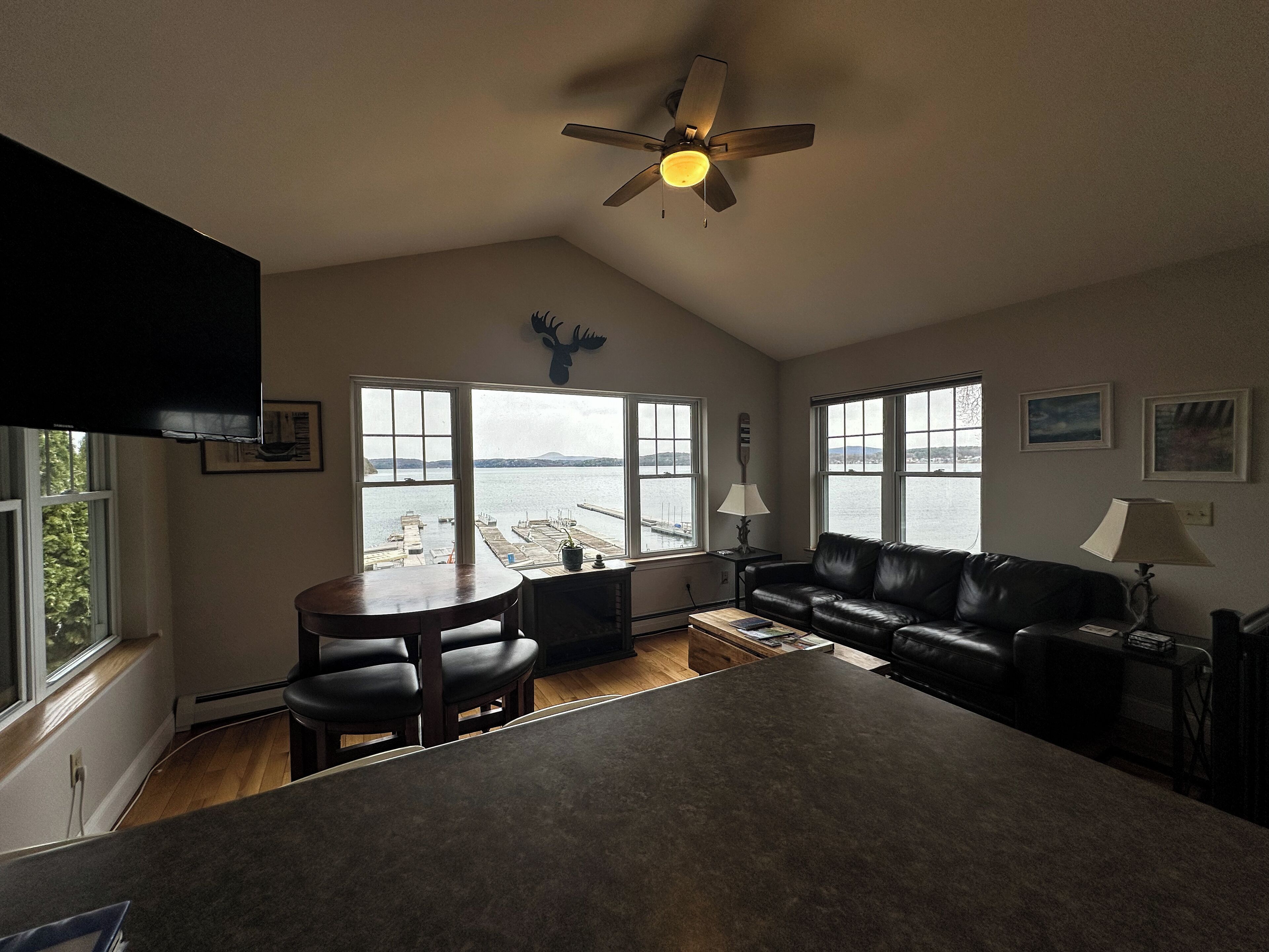 Harbor View Lakehouse - Burlington, VT