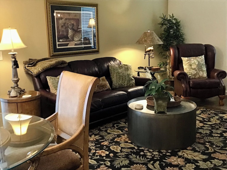 Dog Friendly, Gas Golf Cart, Bbq, Bicycles! January Cancellation Reduced Rent - Wildwood, FL