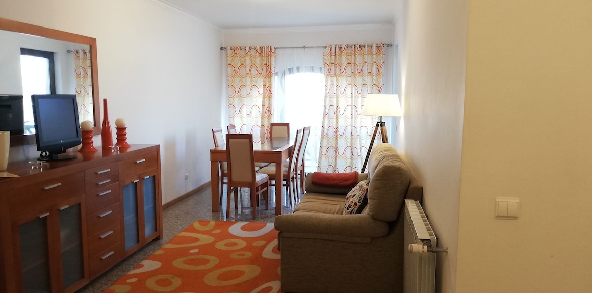 Nossa Home Apartment T3 Com Garagem Junto à Praia - Caldas da Rainha