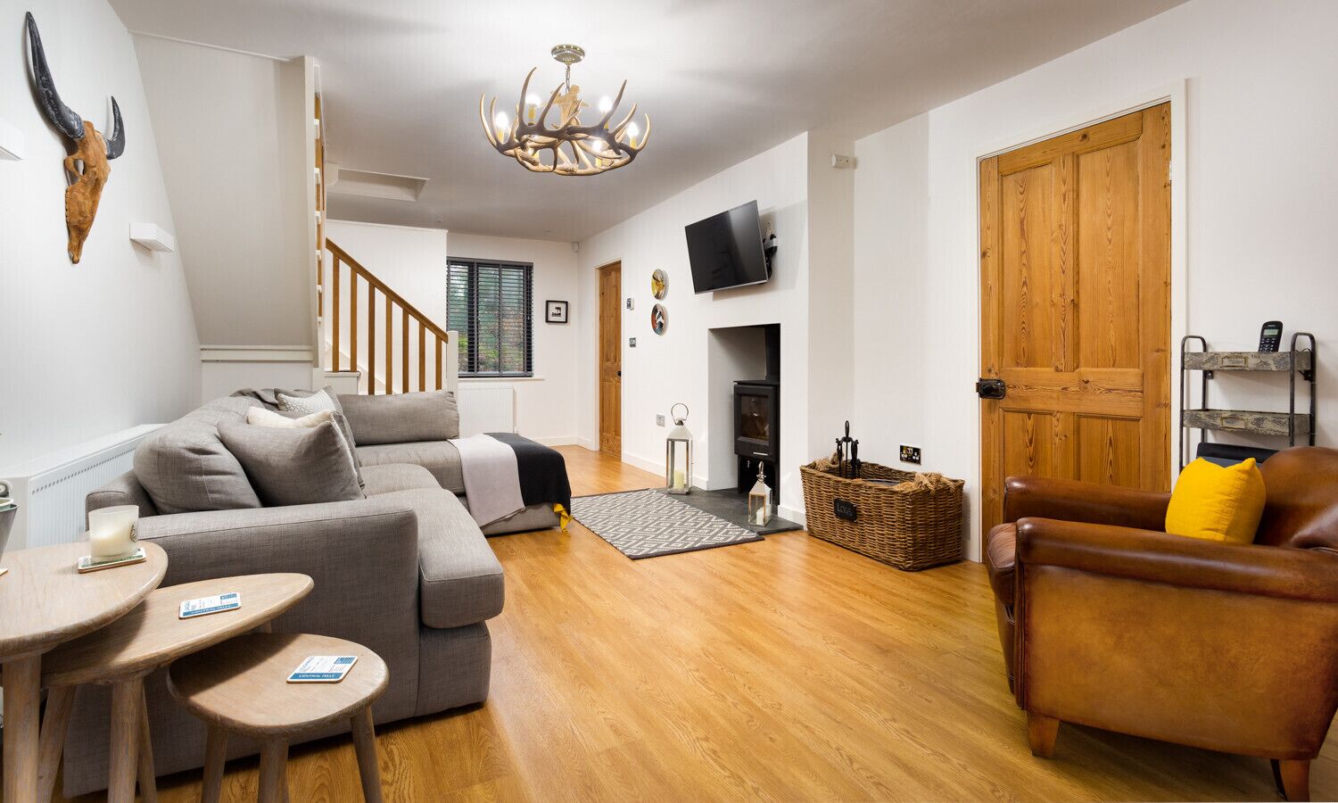 Foxrock, Pet Friendly, With Open Fire In Windermere - Ambleside