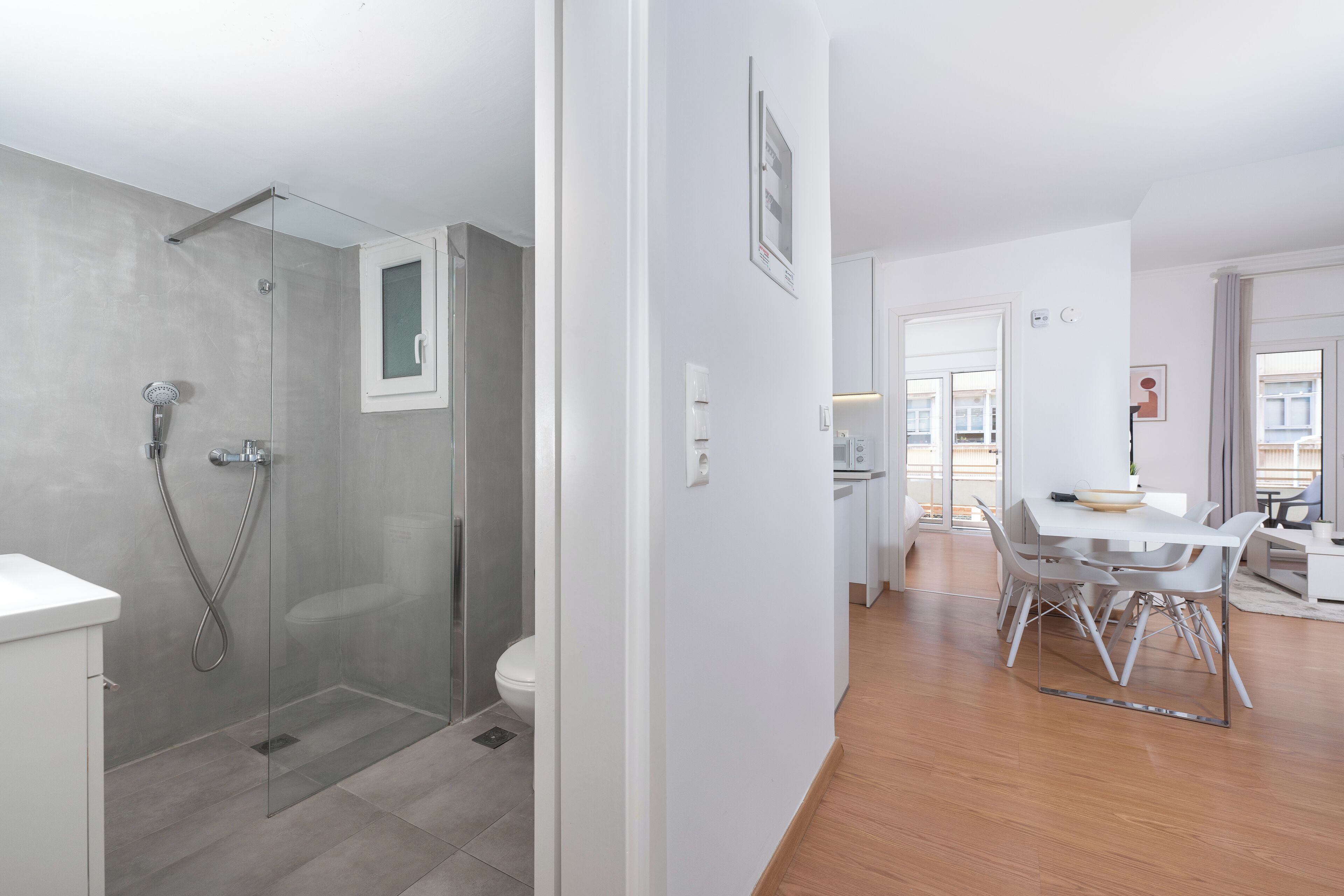 Apartamento Superior | Casa de banho | Um polibã, um secador de cabelo, toalhas fornecidas, sabão 