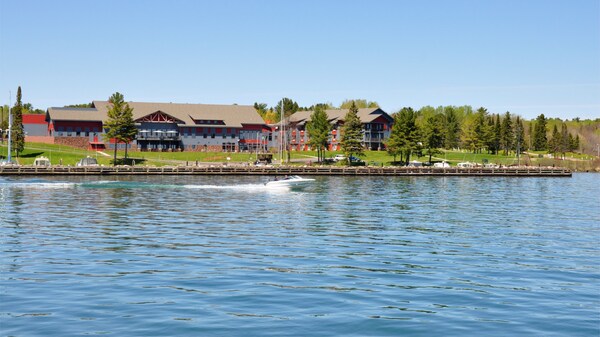 Legendary Waters Resort & Casino - Wisconsin