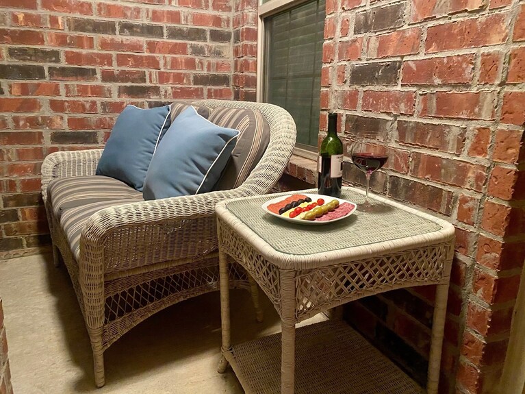 **Timberland Cottage** Sleeps 6. Minutes To Casino, Concerts, Lake, College - Lake Texoma