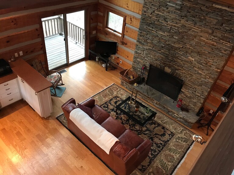 Secluded Mountain Top Cabin! New Starlink Internet! - Roan Mountain, TN