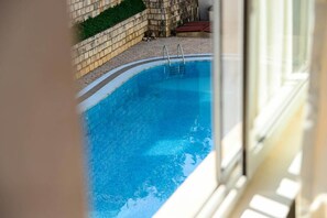 Quarto, 1 quarto, acessível, para fumantes | Piscina | Piscina externa