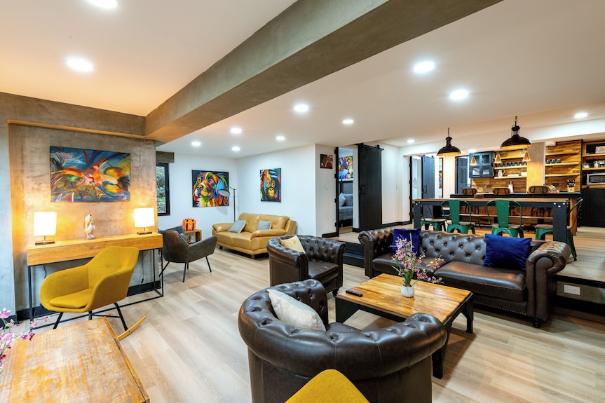 Serene Escape In Provenza - Medellín