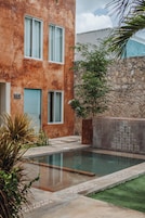 Piscina com cascata