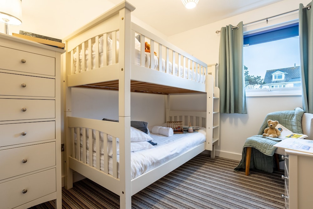 Sunset View: Two Bedroom Pet-friendly Holiday Apartment - アングルシー島