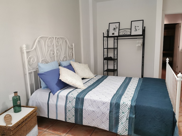 Amplio Y Cómodo Apartamento En Los Cristianos. - Los Cristianos