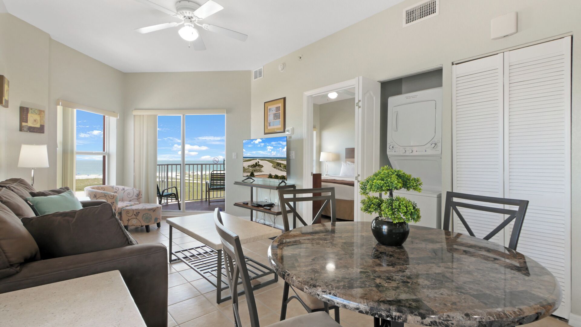 Sf 601 - Top Floor End Unit - Beach Front Condo - Treasure Island, FL