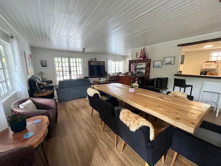 Maravilhosa Casa No Paraizo Salão 4 Quartos Piscina, Churrasqueira, Jardins!! - Petrópolis