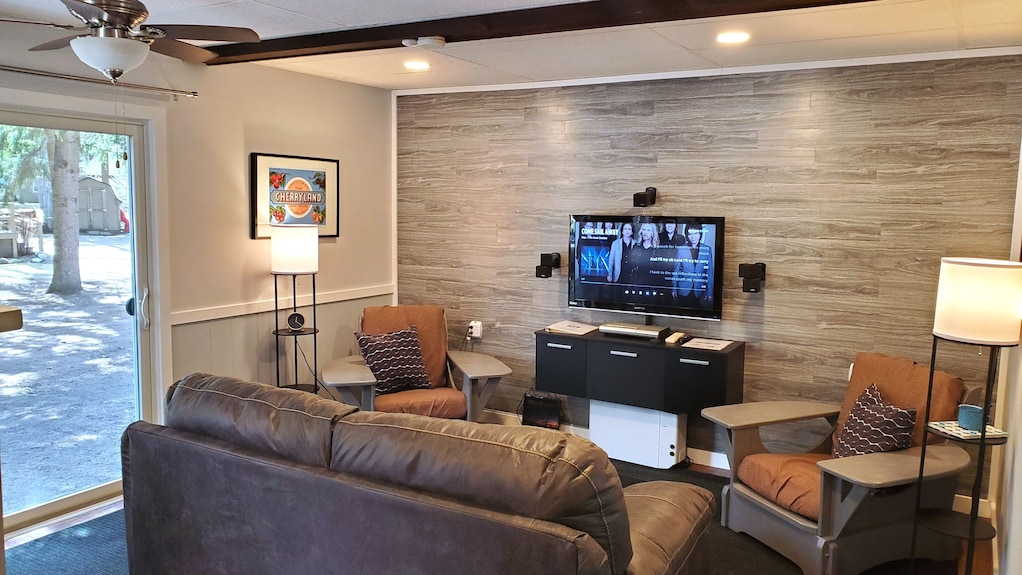 "Cottage Pisces, It's All About The Water!" - Honor, MI