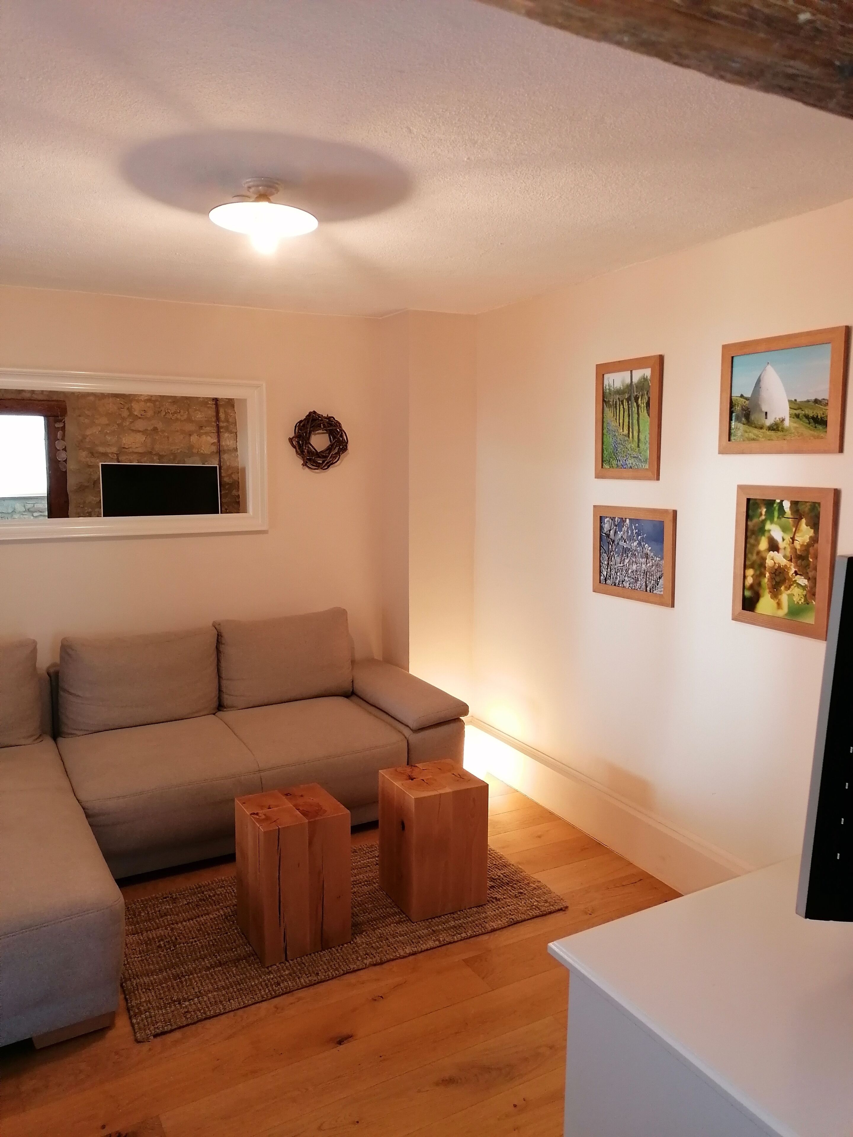 Wunderschönes Ferienhaus Mit Tollem Außenbereich  & Whirlpool - Nierstein