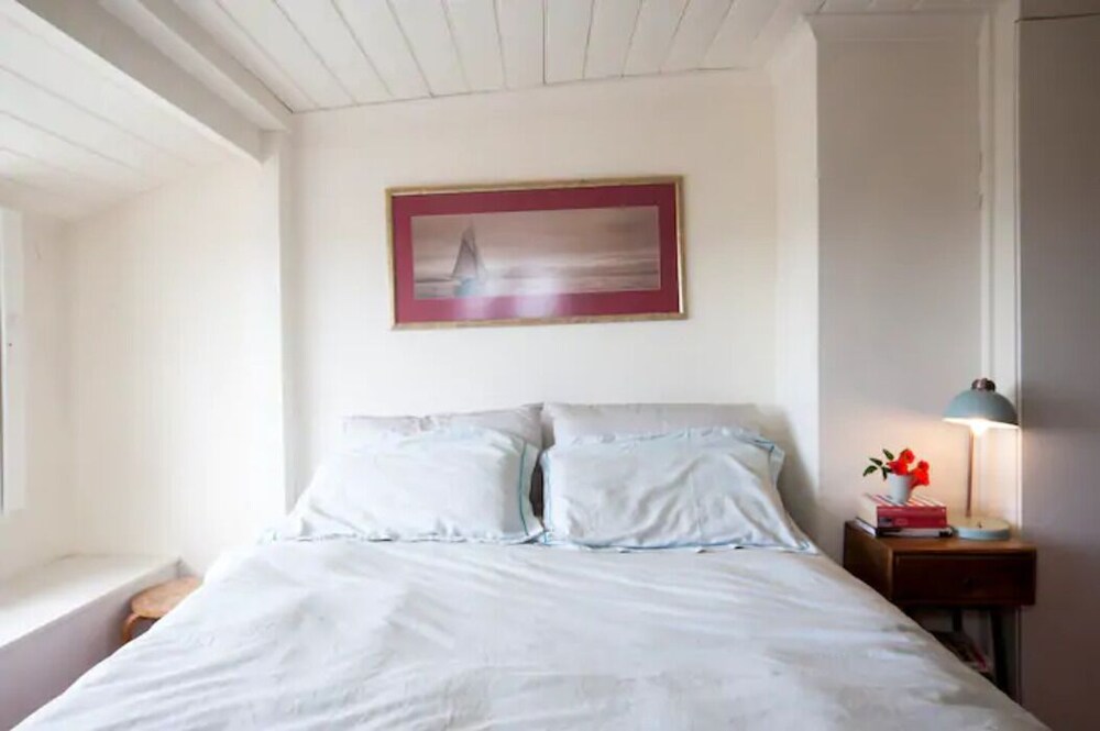 Charming Cottage, Gorgeous Views, Great Location - Hobart