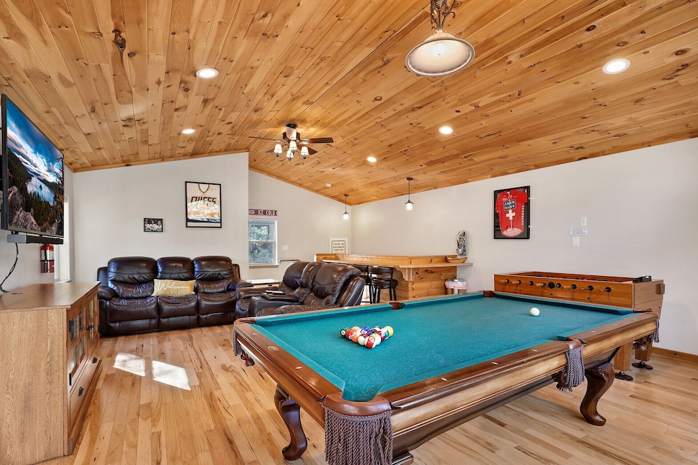 Tahoe Frost - Air Conditioned 4 Bedroom Tahoe Home - Markleeville, CA