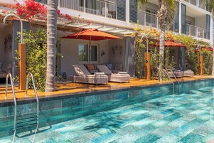 Deluxe Suite Swim Up | Roupa de alta qualidade, minibar, cofre no quarto, secretária 