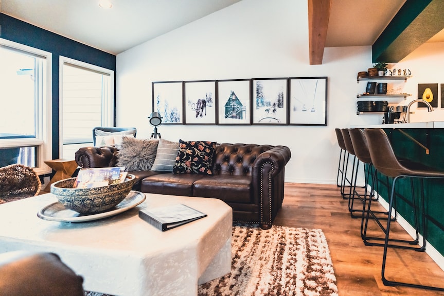 The Lynx Retreat - Slopeside Ski In/out Home Near Glacier National Park - Montana