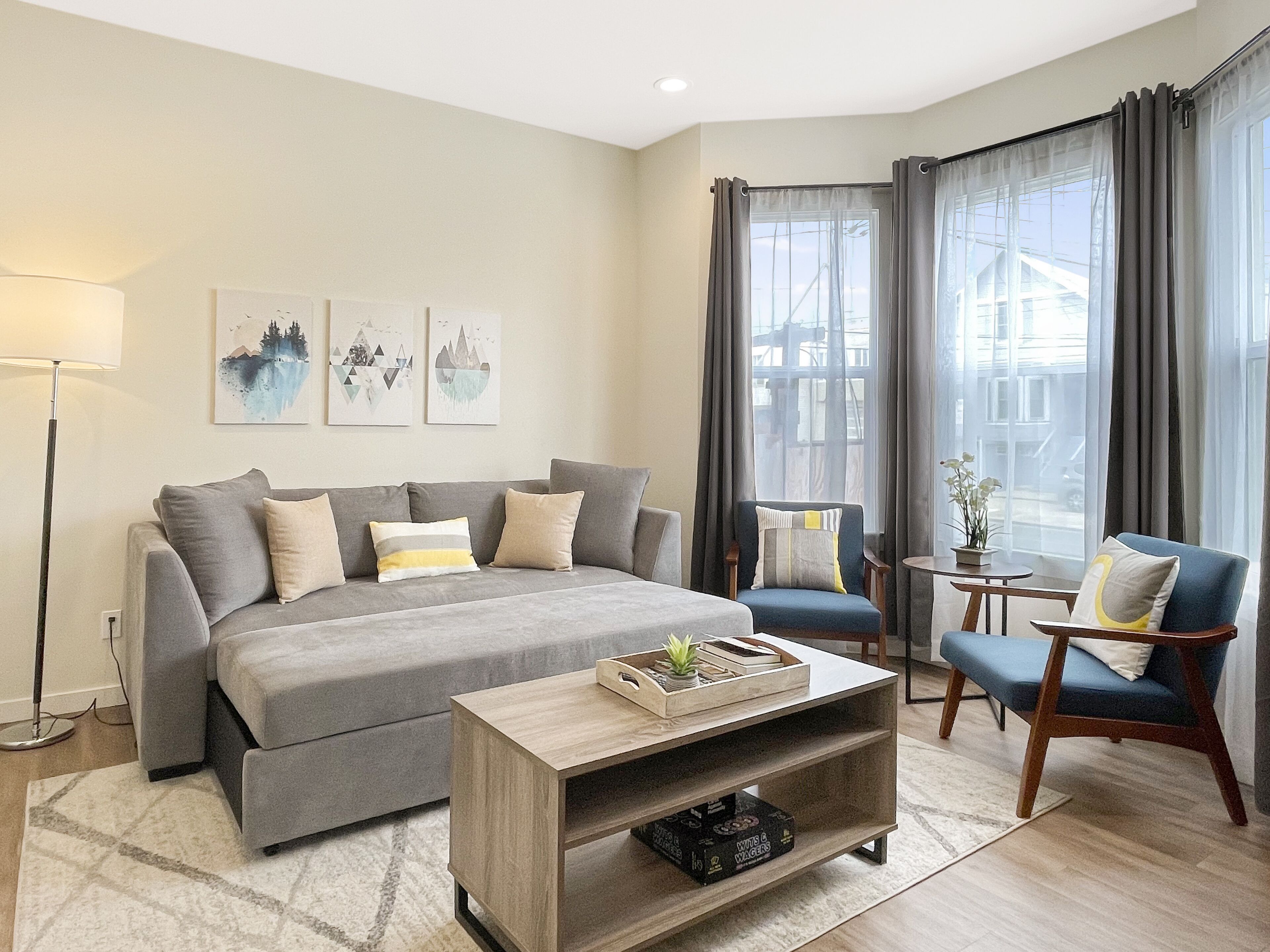 Gateway To Sf | 5br/5ba Home -½ Block From Subway - 데일리시티