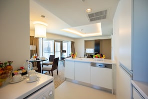 Apartamento Deluxe | Cozinha privada