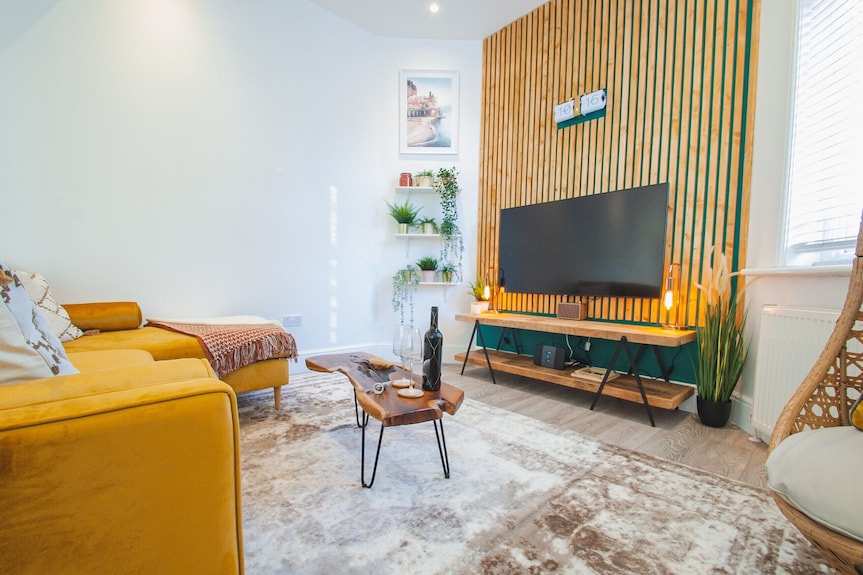 Stunning 2 Bed Apt - 60 Second Walk From The Beach - Boscombe