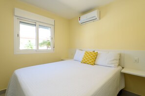 3 quartos, Wi-fi grátis, roupa de cama fornecida 