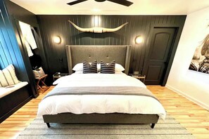 Entertaining Oasis w/ Hot Tub/Game Room/Fire Pit Reviews, Deals ...