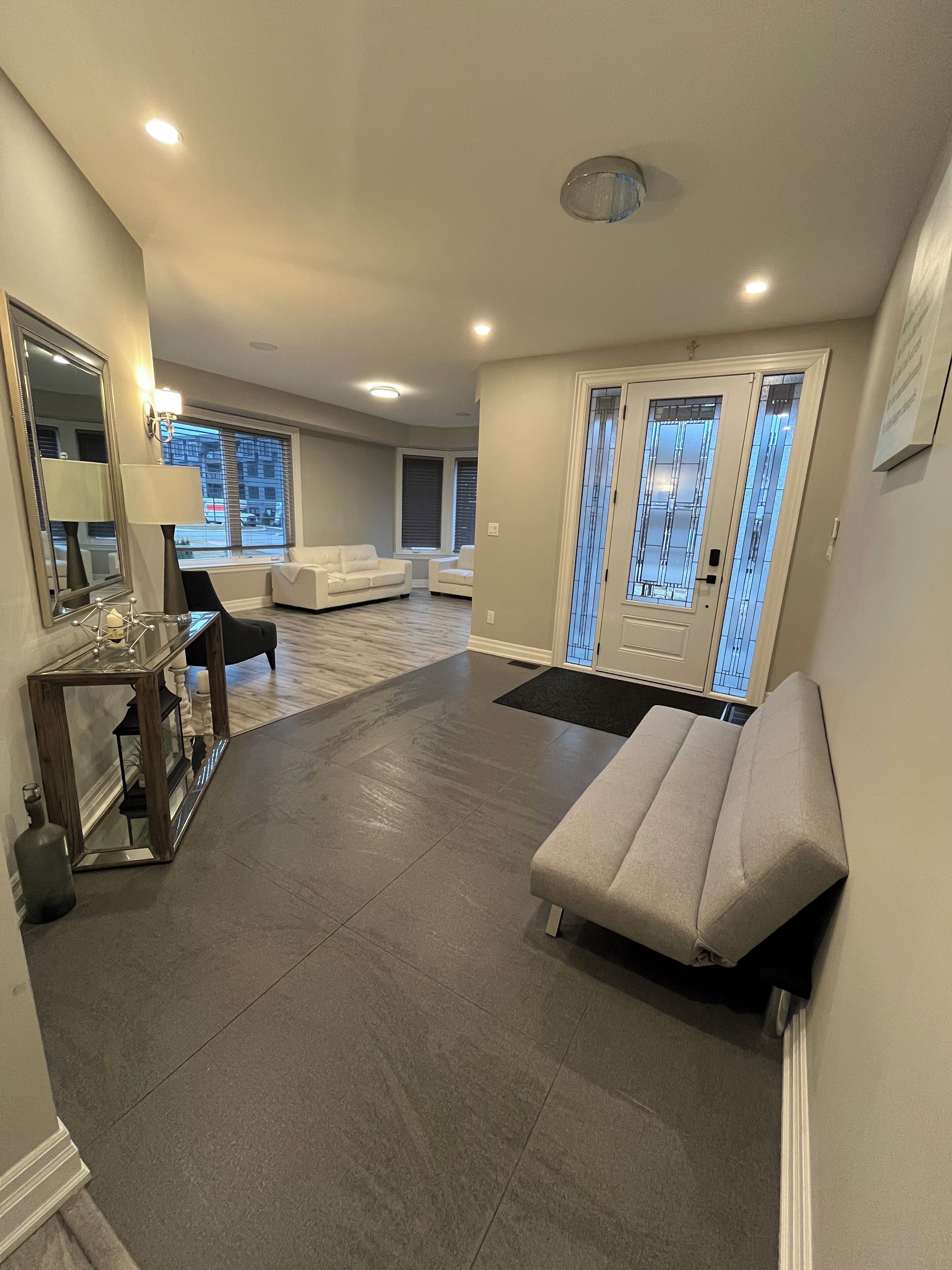 Luxury Custom Built Townhome Muskoka - Bracebridge