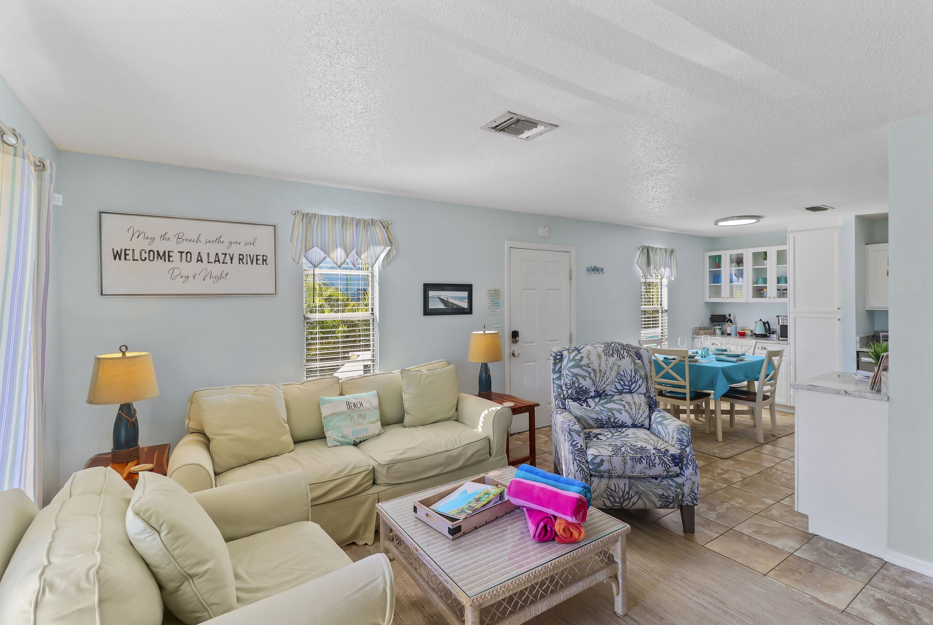 Cozy 'Day' Side Cottage With Heated Pool Pet Friendly No Size Restrictions - Holmes Beach, FL
