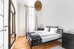 Apartamento Superior | 1 quarto, secretária, secretária adequada para computadores portáteis 