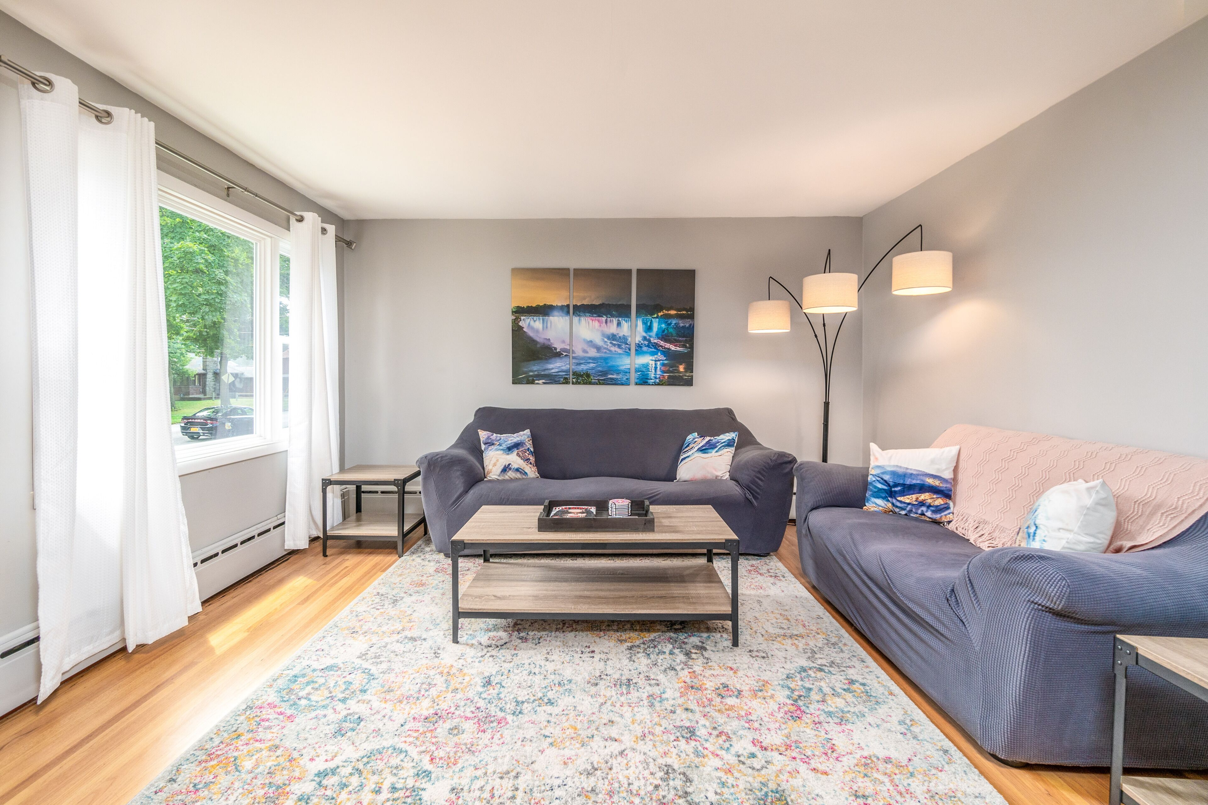 Parkside Estate, Niagara Falls, Usa + Free Parking - Niagara Falls, NY