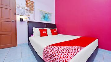 Quarto casal | Wi-Fi de cortesia, roupa de cama