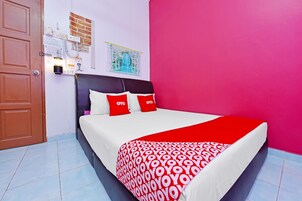 Quarto casal | Wi-Fi de cortesia, roupa de cama