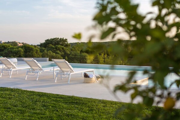 Villa In Pula With Pool Near Roman Ruins - Pula