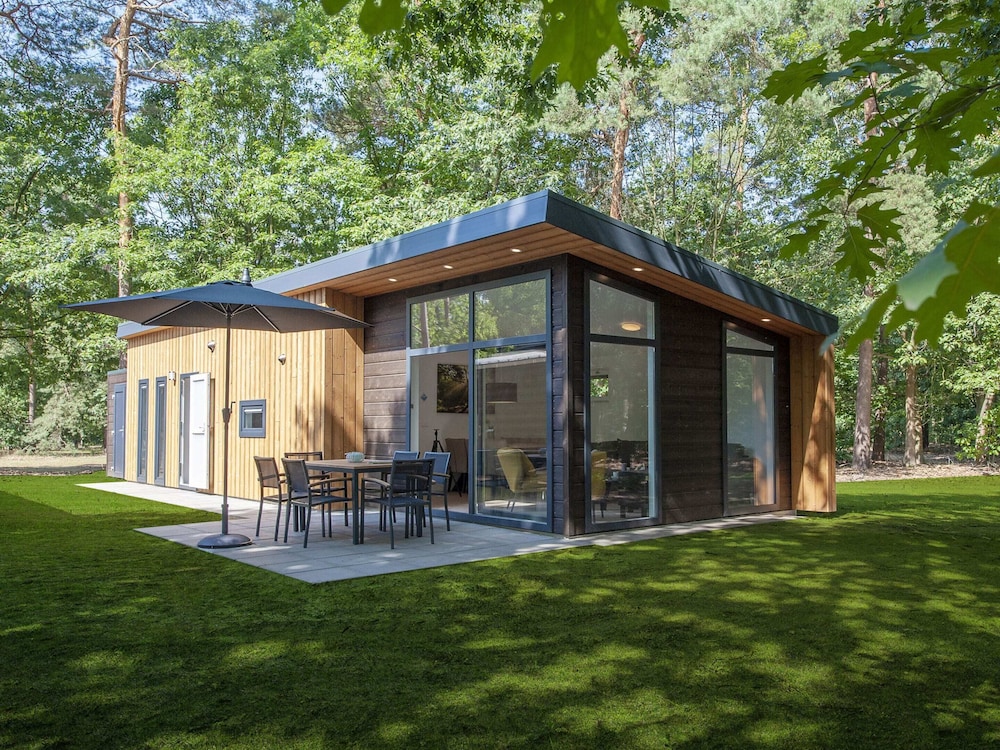 Modern Lodge With Dishwasher, Near Helmond - Helmond