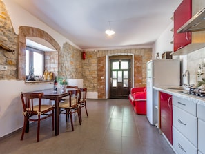 Villa | Restaurantes