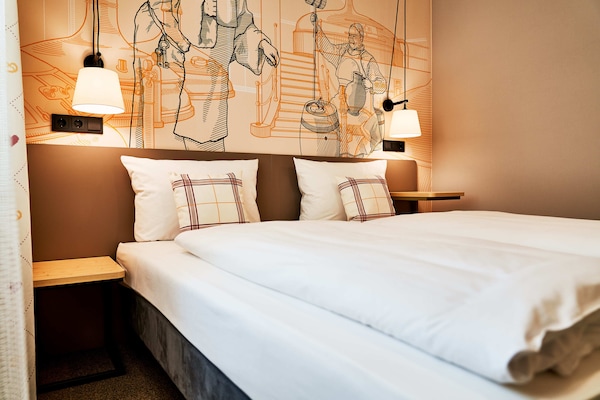 Mcdreams Hotel Ingolstadt - Ingolstadt