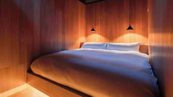 2 quartos, com decoração personalizada, com mobília individualizada