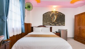 Quarto casal luxo | Wi-Fi de cortesia, roupa de cama
