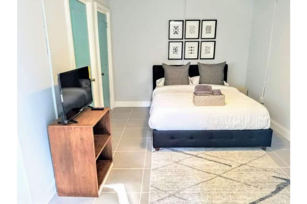 Wesher Studio H By Downtown, Walk To Gwcc & Mercedes Benz Stadium - Mercedes-Benz Stadium - Atlanta