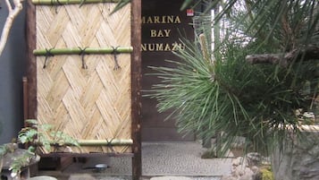 Entrada do alojamento